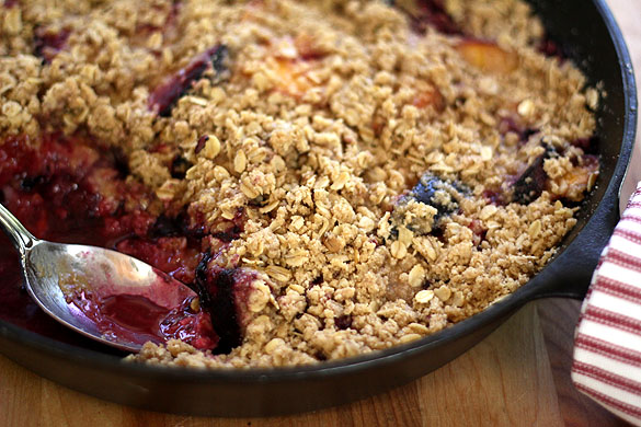 Crumble cu prune | TeMănânc.ro